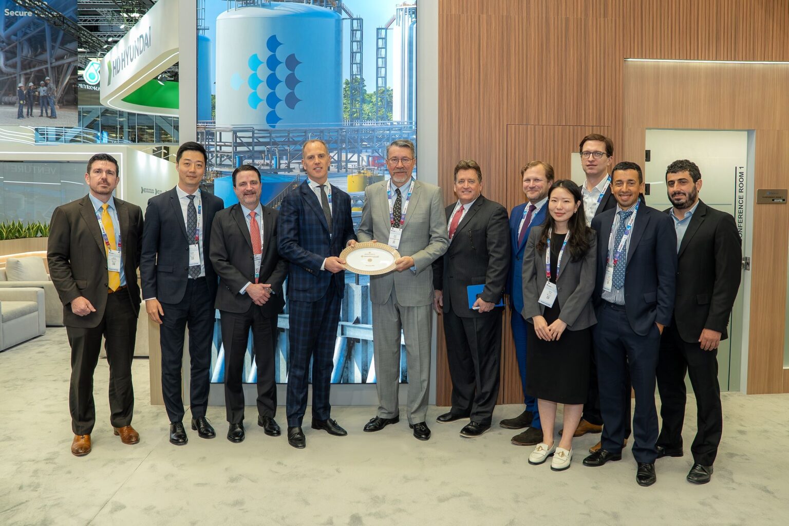 Commonwealth LNG Announces 20-Year LNG Sale and Gas Supply Agreements ...